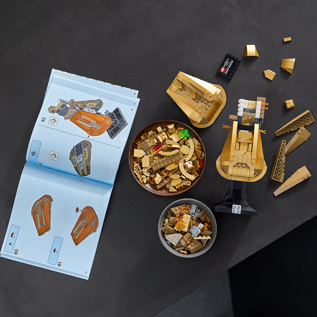 Official images of LEGO Marvel 76191 Infinity Gauntlet revealed