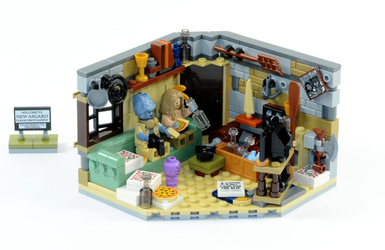 LEGO Marvel 76200 Bro Thor's New Asgard review and gallery