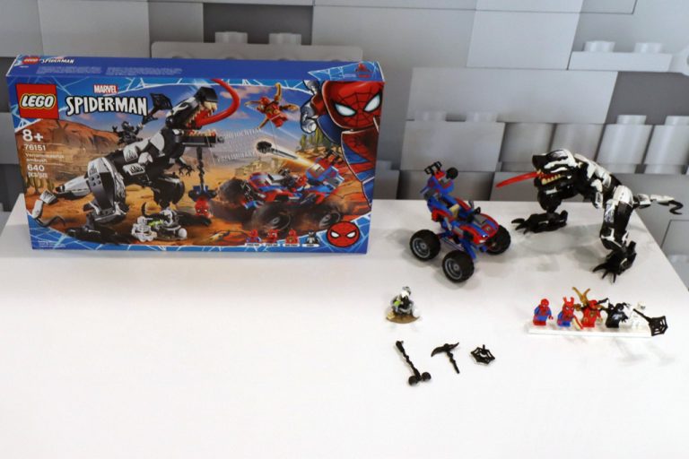 LEGO Marvel Spider-Man 76151 Venomosaurus Ambush set includes Spider ...