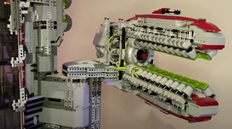 This massive LEGO build will 'mech' your day - Brick Fanatics