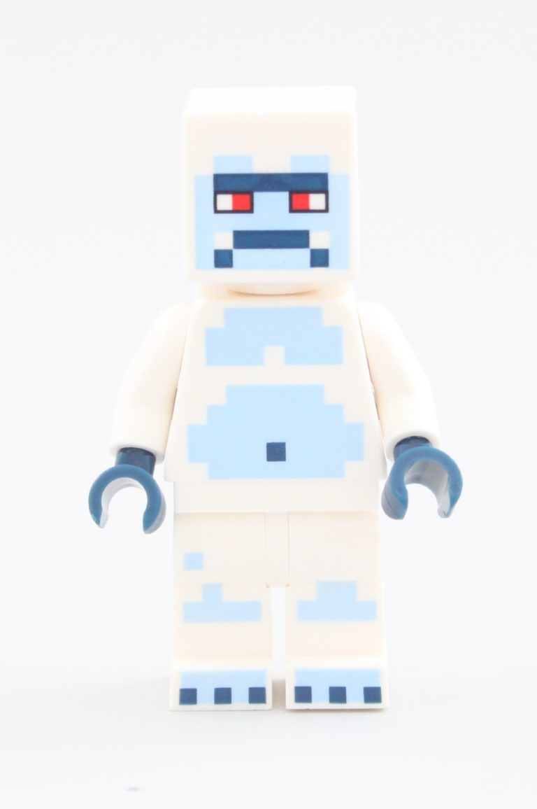 LEGO Minecraft 21186 The Ice Castle review and gallery