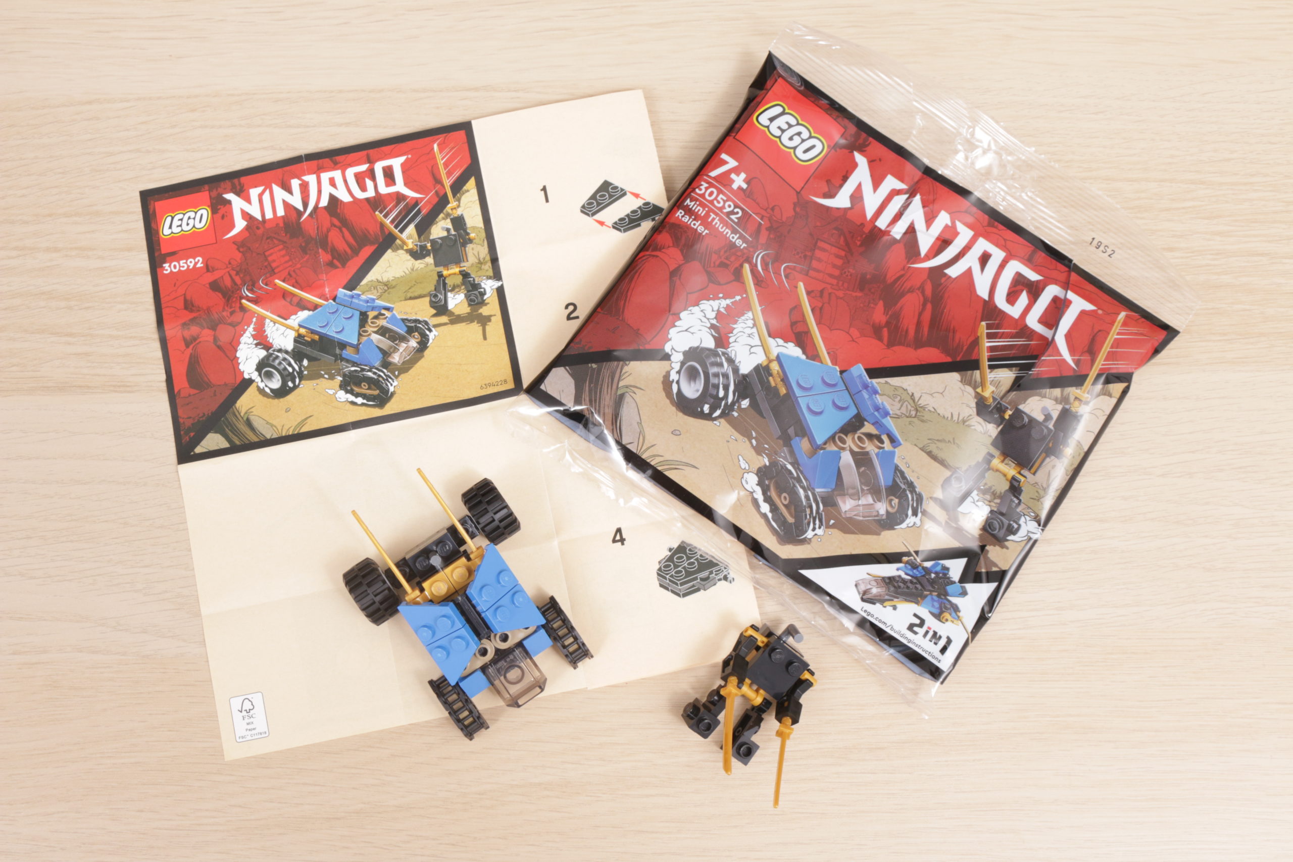 LEGO NINJAGO 30592 Mini Thunder Raider gift-with-purchase