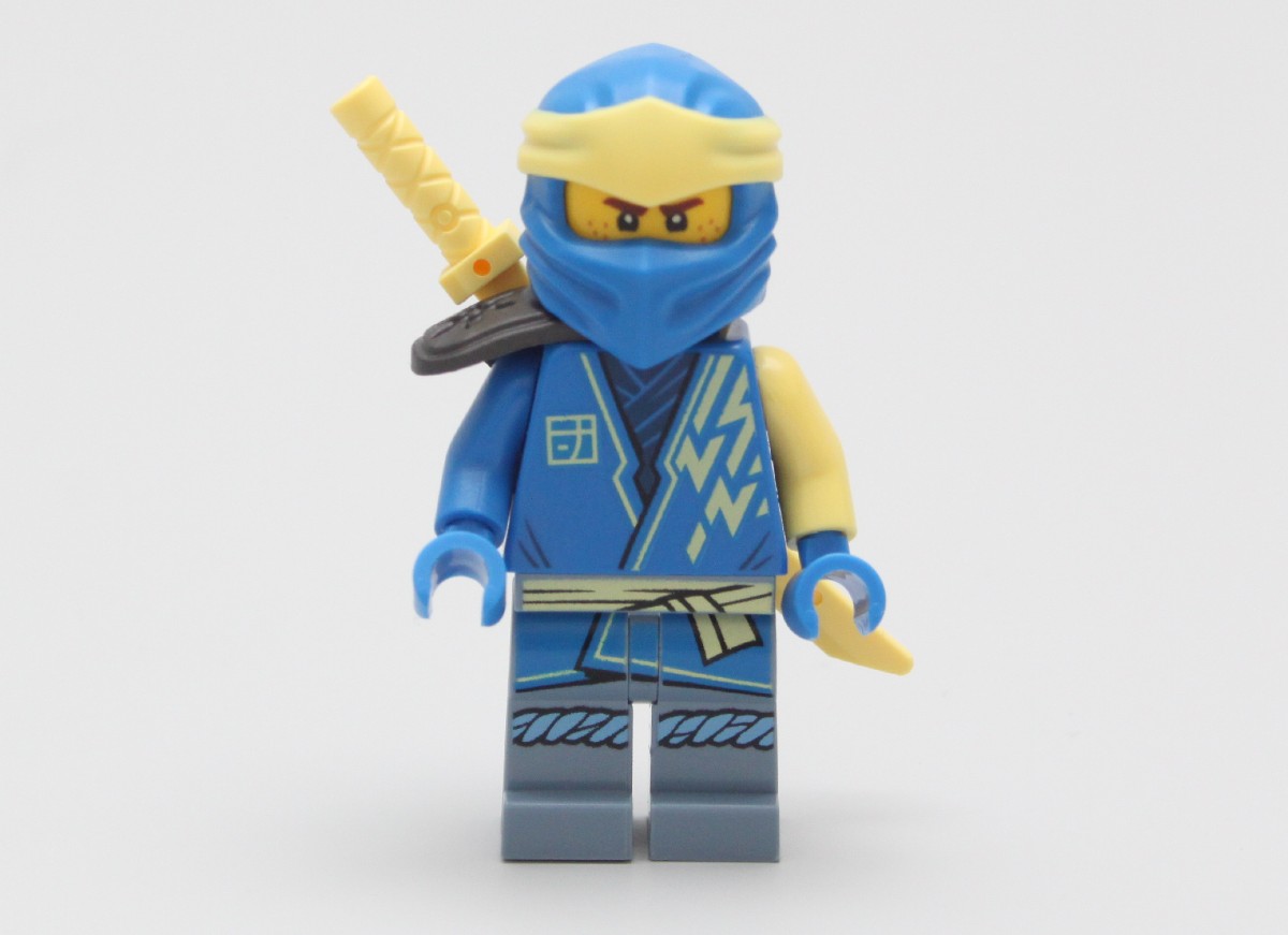LEGO NINJAGO 71760 Jay's Thunder Dragon EVO 2022 review