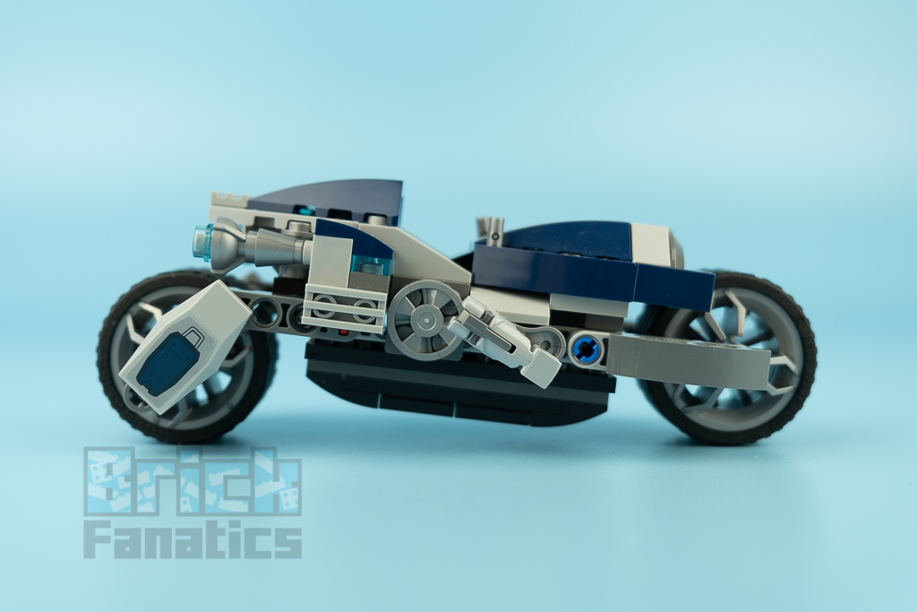 LEGO Marvel Avengers 76142 Speeder Bike Attack review