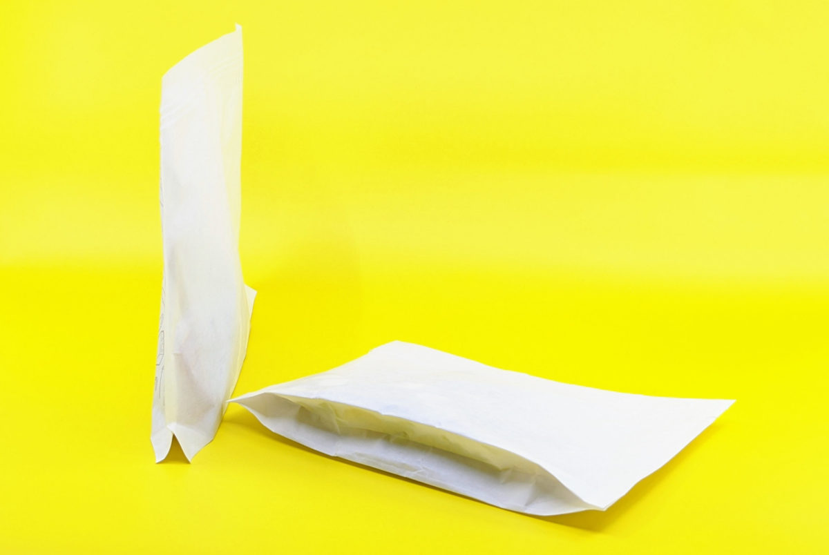 First recyclable LEGO paper bags revealed in a 2021 set