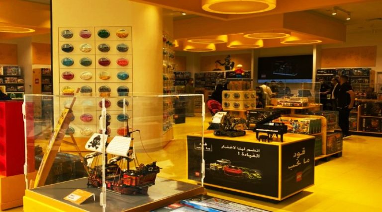 Take a look inside new Saudia Arabia flagship LEGO store