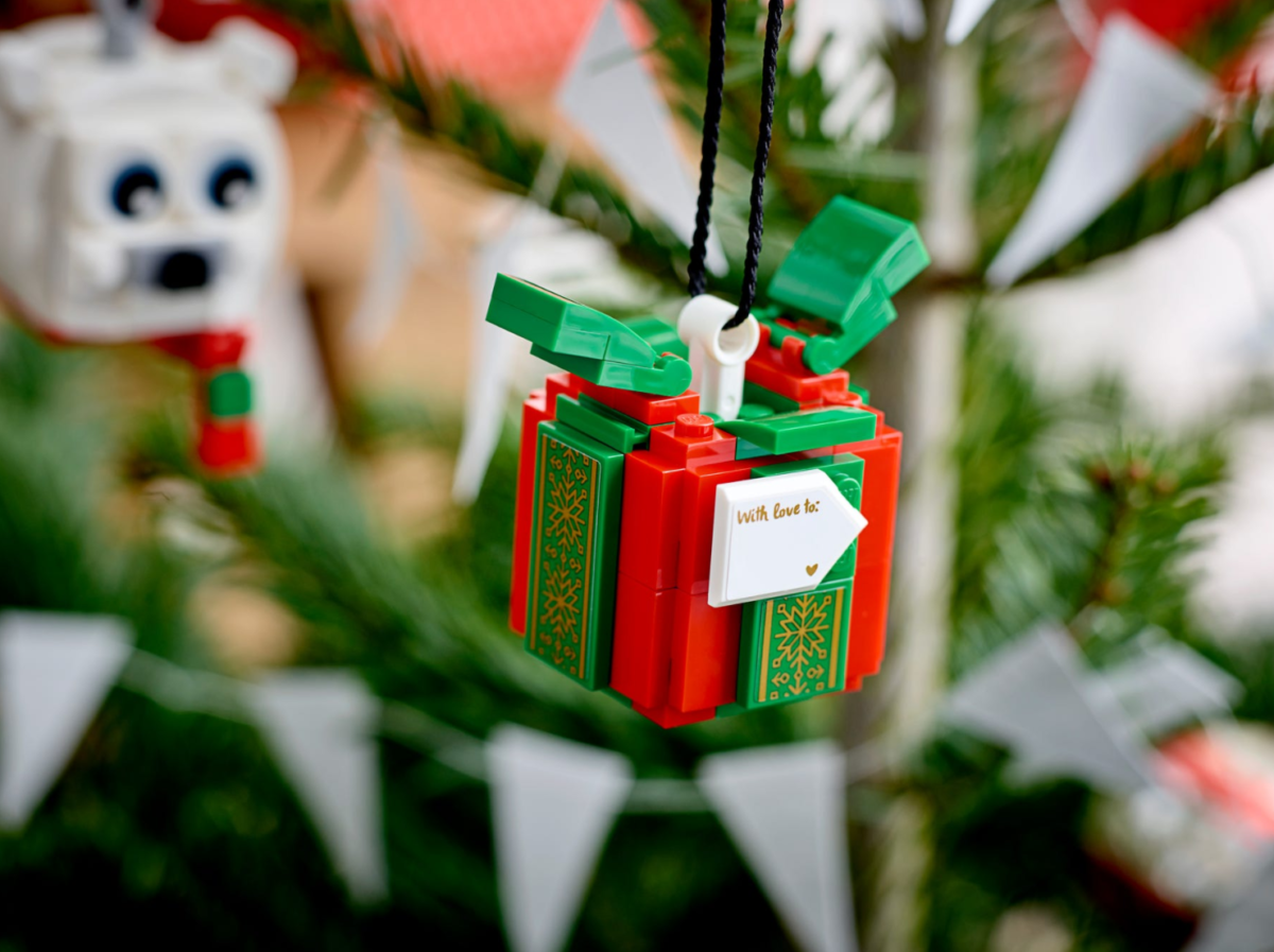 New winter LEGO Seasonal sets revealed on official store