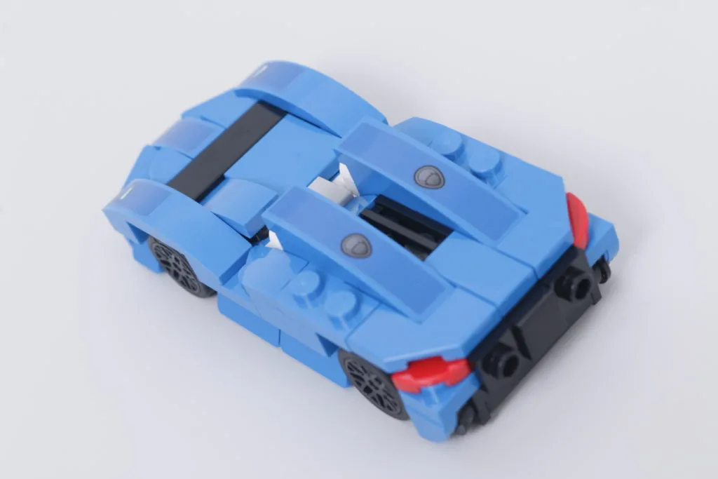 LEGO Speed Champions 30343 McLaren Elva review and photos