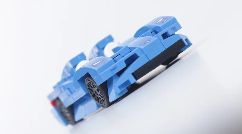 LEGO Speed Champions 30343 McLaren Elva review and photos