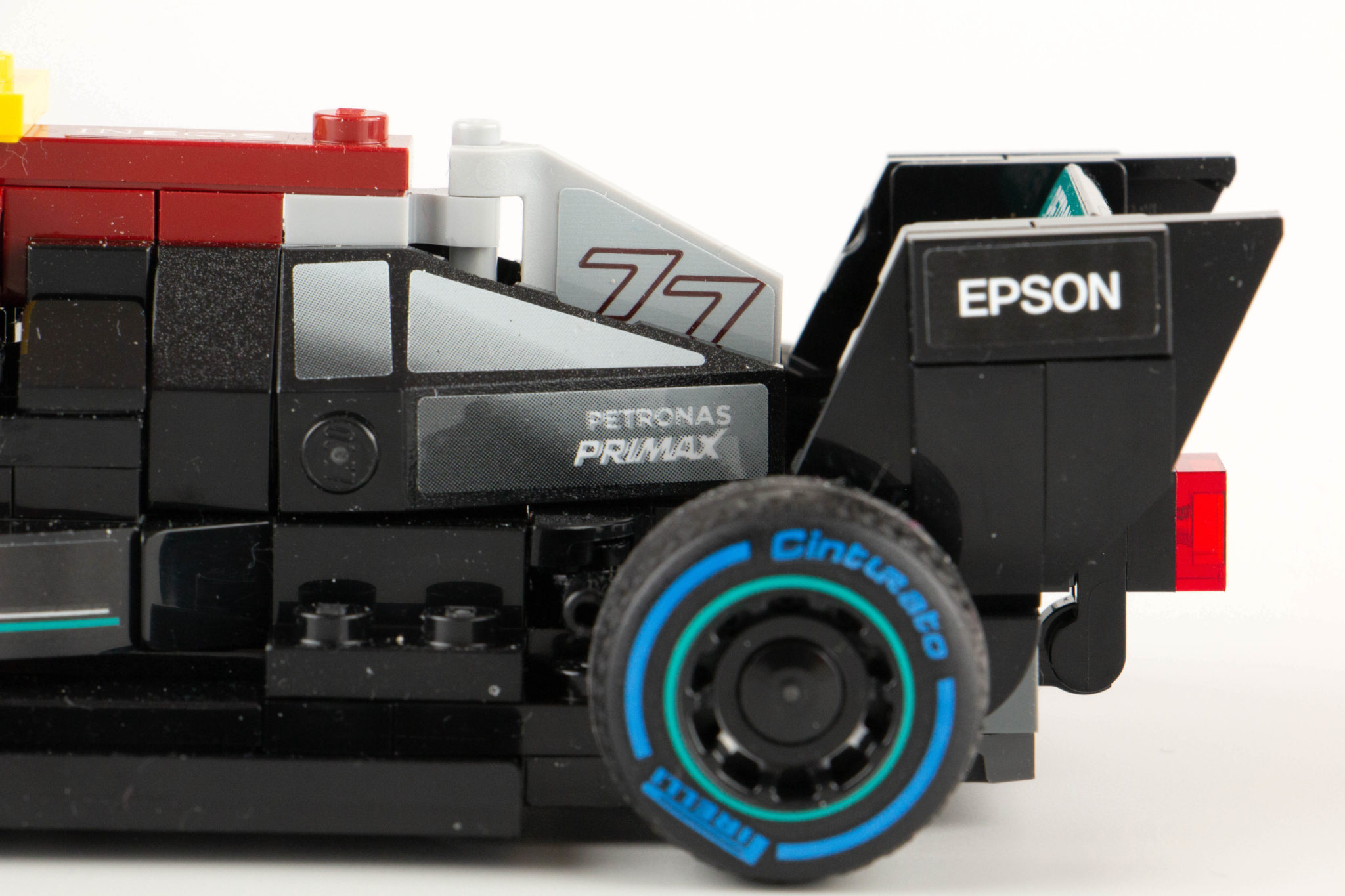 LEGO Speed Champions 76909 Mercedes-AMG F1 full review