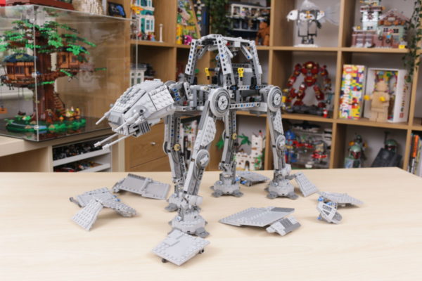 LEGO Star Wars 10178 Motorized Walking AT-AT detailed review