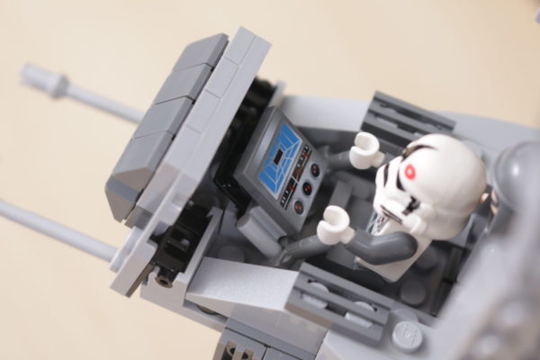 LEGO Star Wars 10178 Motorized Walking AT-AT detailed review