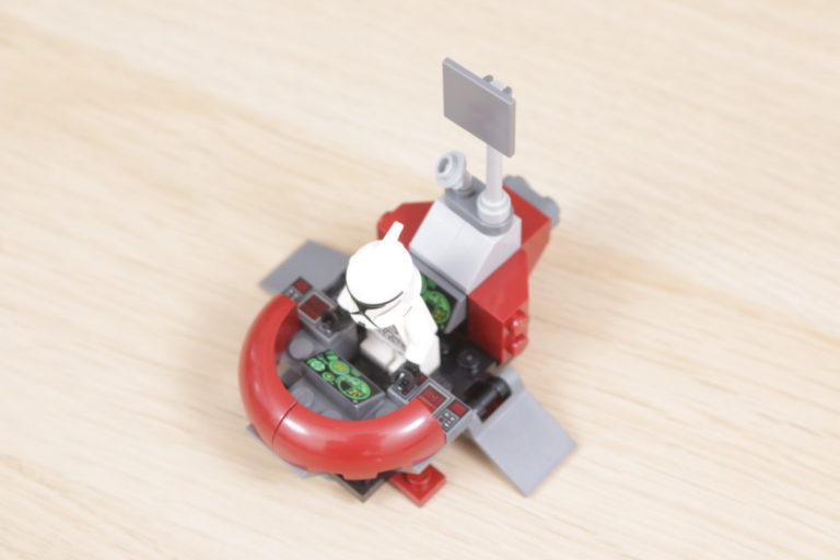 LEGO Star Wars Clone Trooper Command Station full review