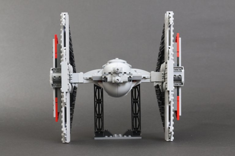 LEGO Star Wars 75272 Sith TIE Fighter review