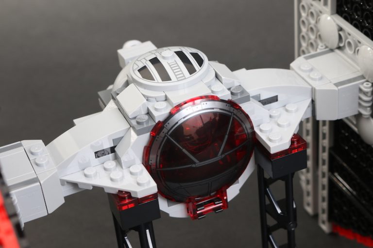LEGO Star Wars 75272 Sith TIE Fighter review