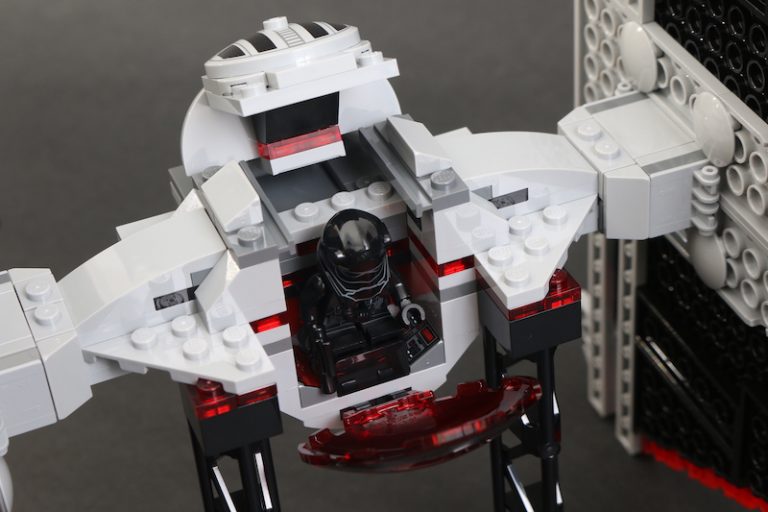LEGO Star Wars 75272 Sith TIE Fighter review