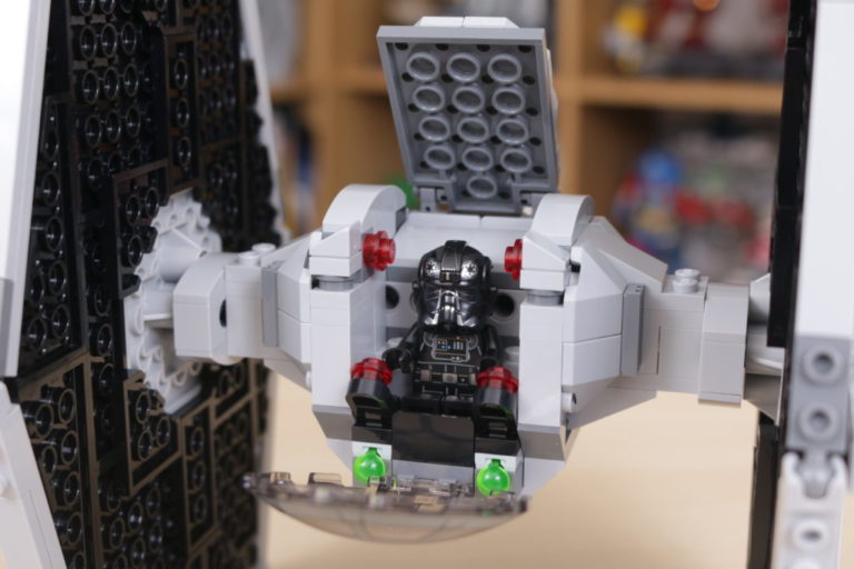 LEGO Star Wars 75300 Imperial TIE Fighter review and comparison