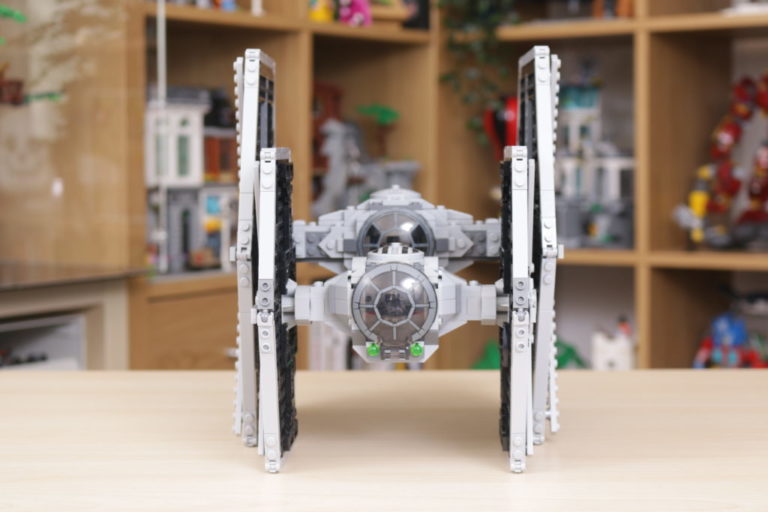 LEGO Star Wars 75300 Imperial TIE Fighter review and comparison