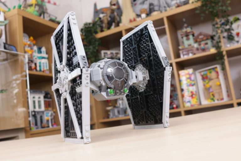 LEGO Star Wars 75300 Imperial TIE Fighter review and comparison