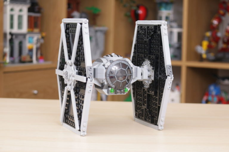 LEGO Star Wars 75300 Imperial TIE Fighter review and comparison
