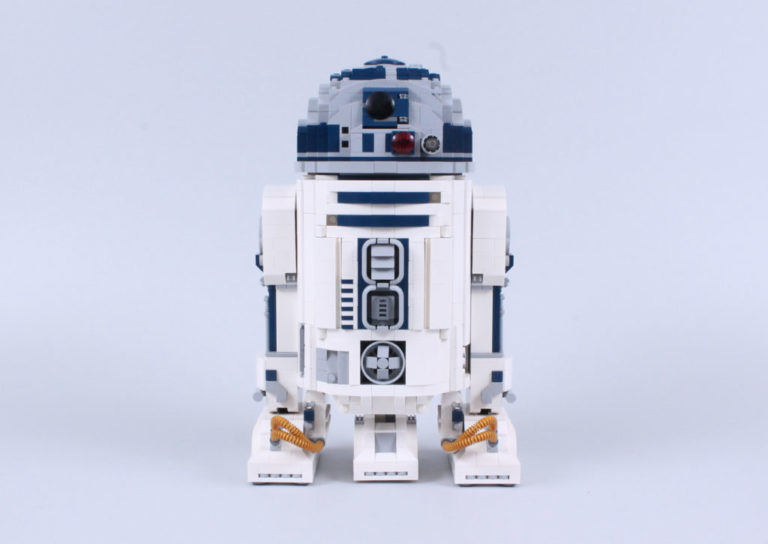 LEGO Star Wars 75308 R2-D2 review