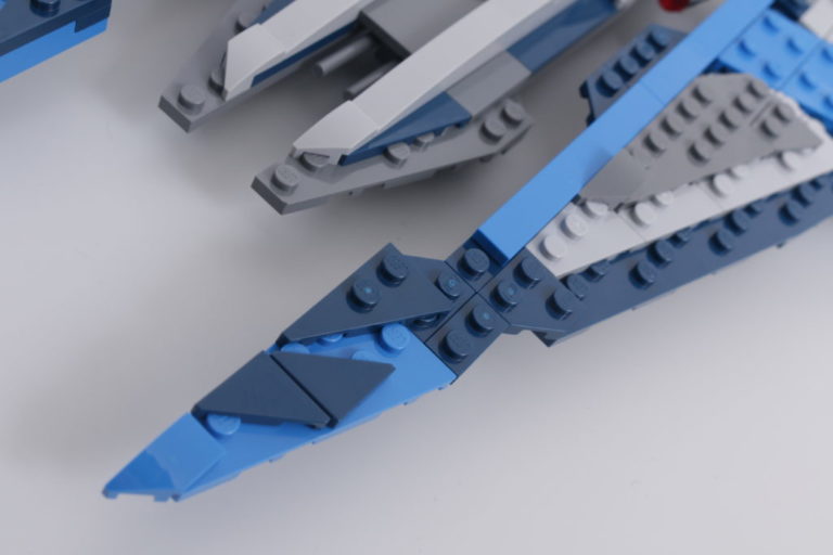 LEGO Star Wars 75316 Mandalorian Starfighter review and photos