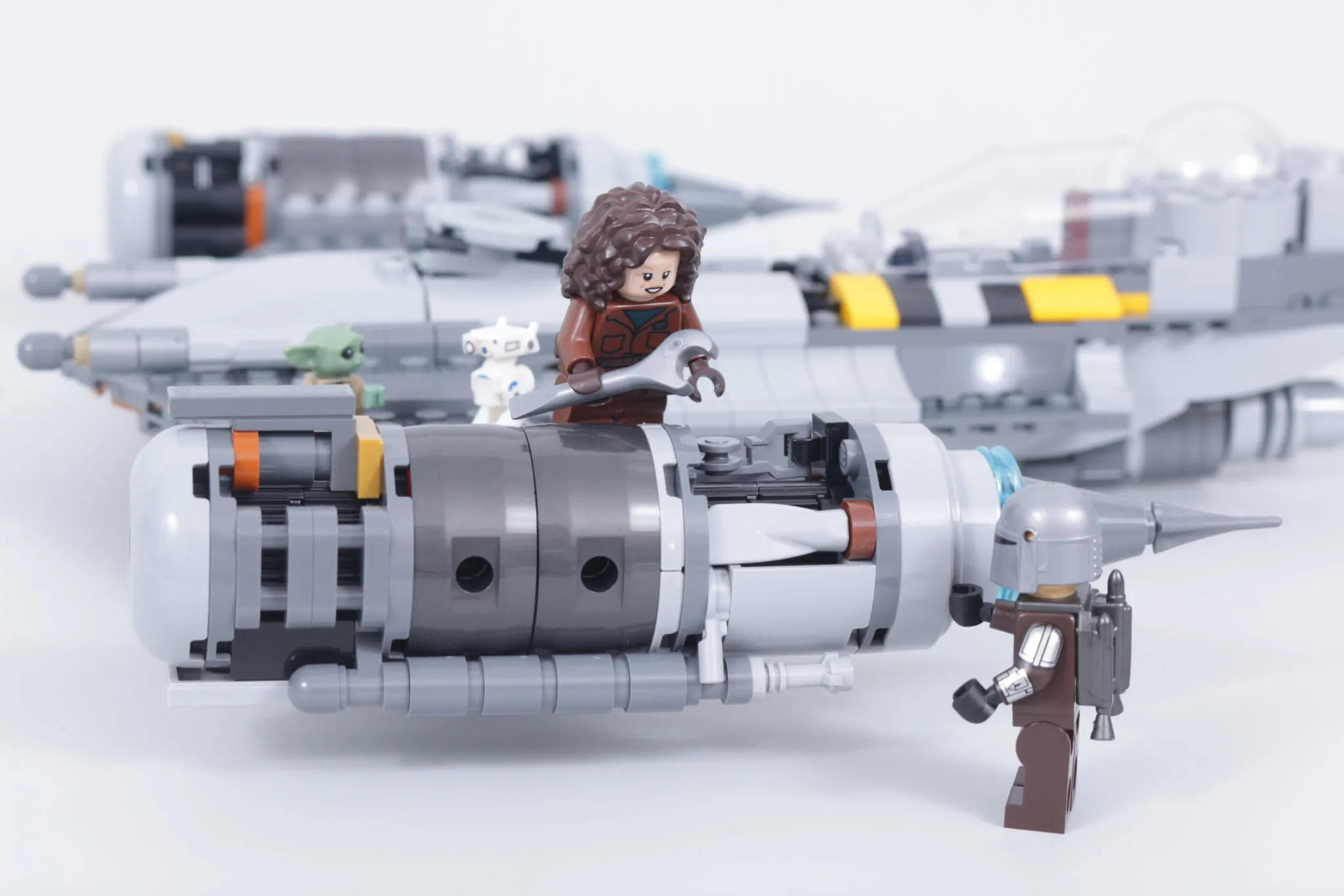 LEGO Star Wars 75325 The Mandalorian’s N-1 Starfighter