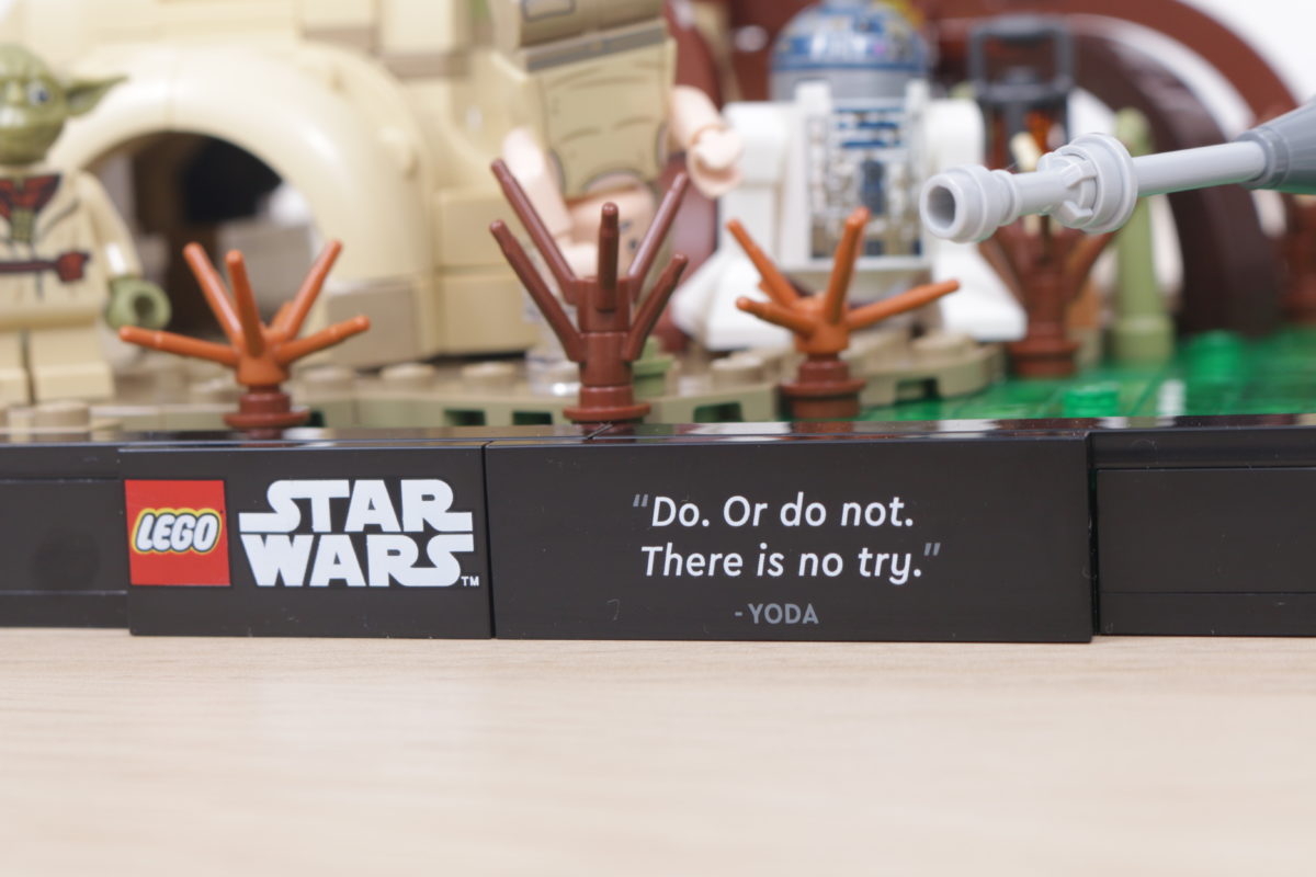 LEGO Star Wars 75330 Dagobah Jedi Training Diorama review