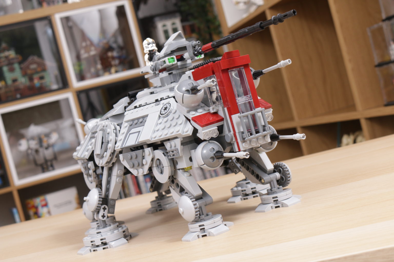 LEGO Star Wars 75337 AT-TE Walker review and gallery
