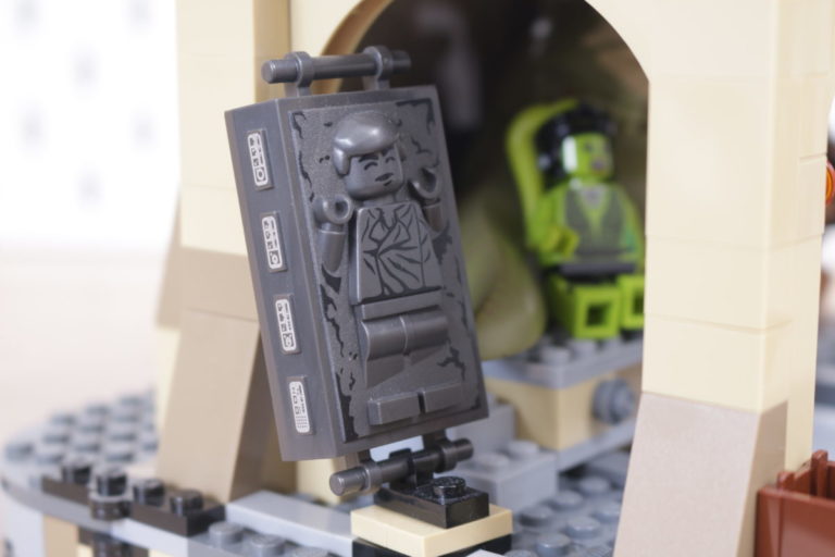 LEGO Star Wars 9516 Jabba’s Palace review and gallery