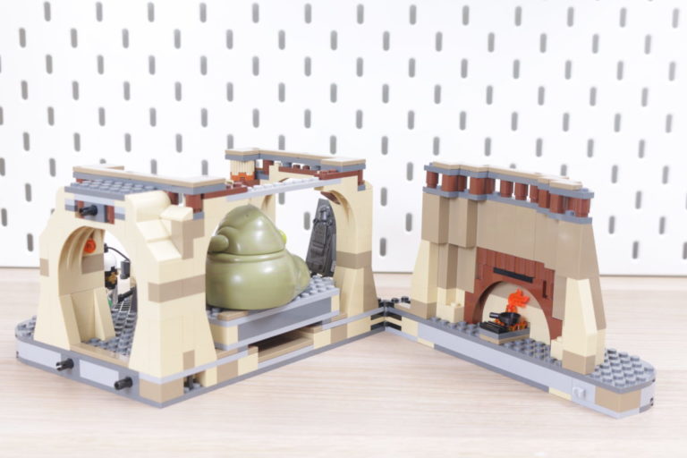 LEGO Star Wars 9516 Jabba’s Palace review and gallery