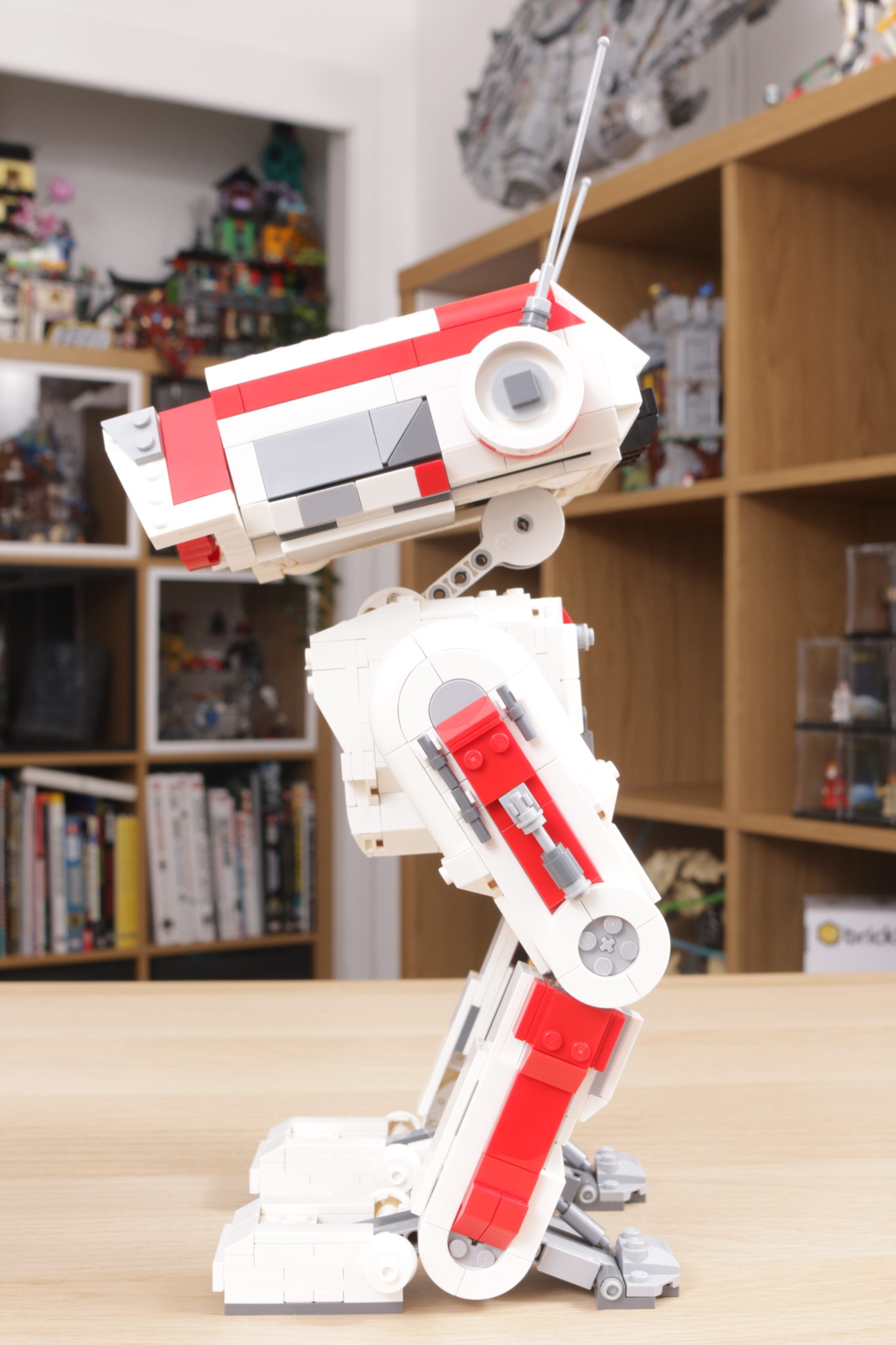 LEGO Star Wars Jedi: Fallen Order 75335 BD-1 full review