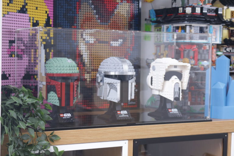How to display a LEGO Star Wars Helmet Collection properly