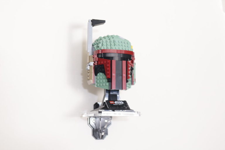 How to display a LEGO Star Wars Helmet Collection properly