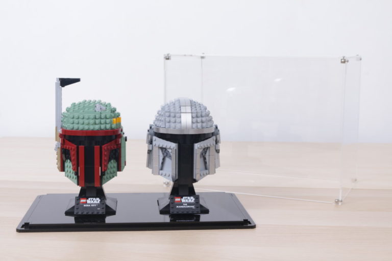How to display a LEGO Star Wars Helmet Collection properly