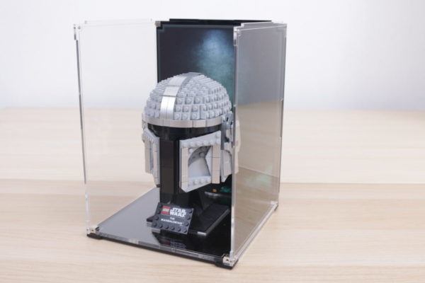 LEGO Star Wars Helmet Display Case review and gallery