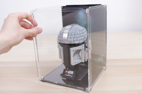 How to display a LEGO Star Wars Helmet Collection properly