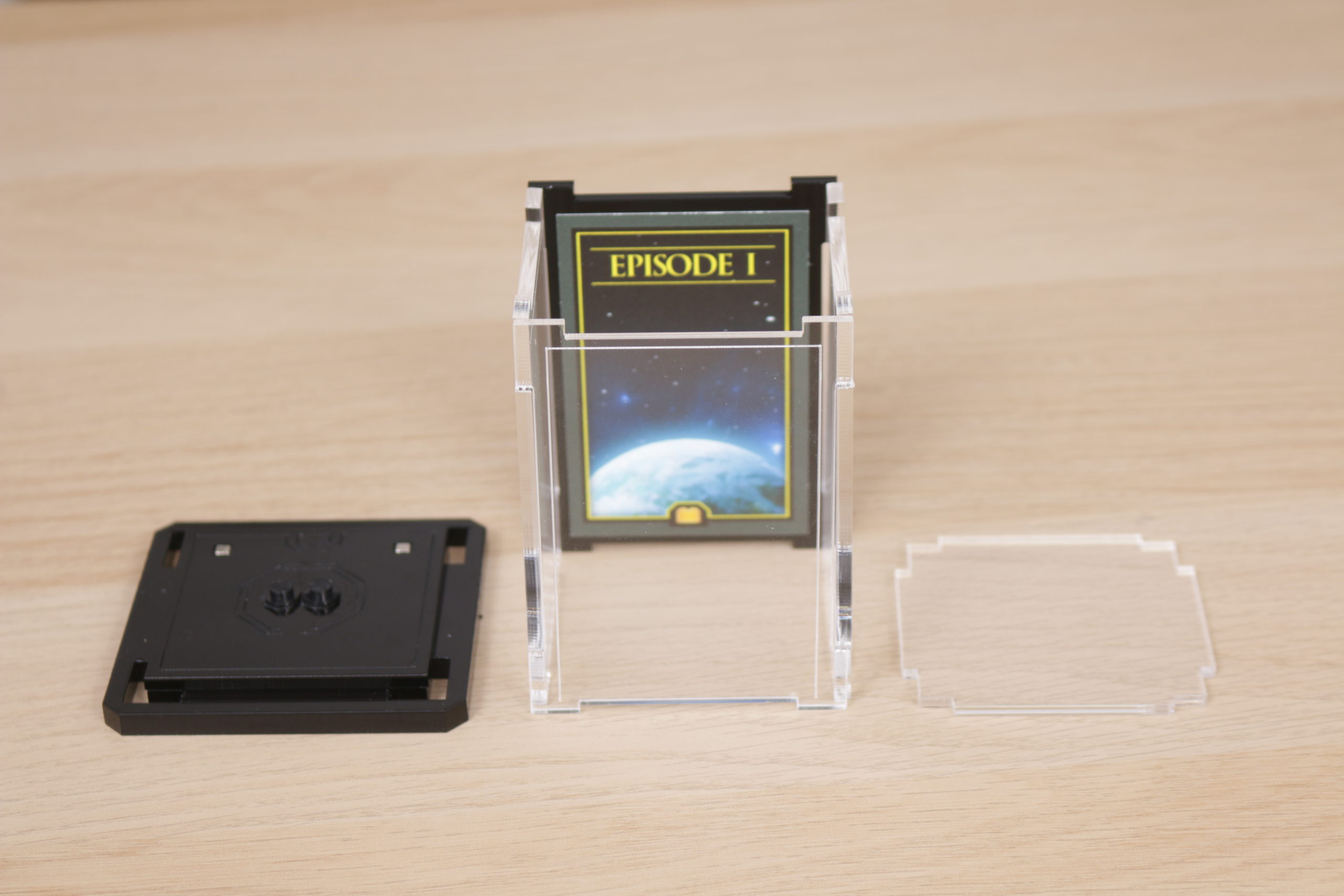 LEGO Star Wars individual minifigure display case review