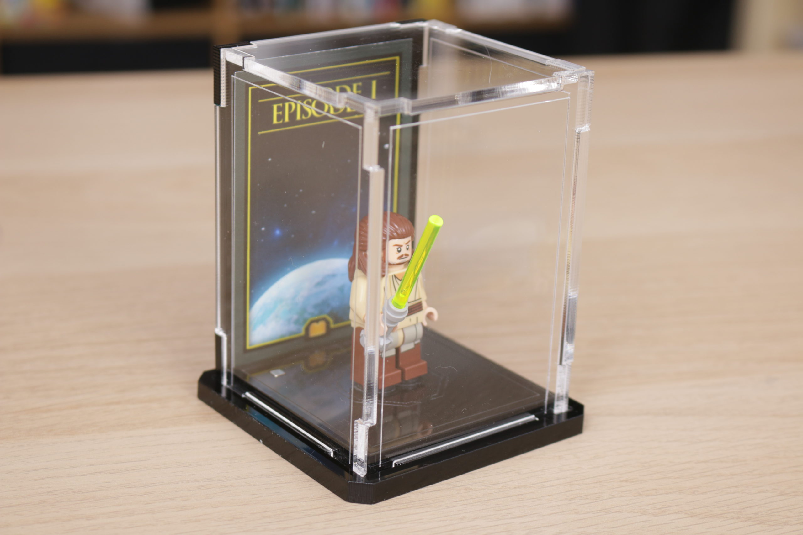 LEGO Star Wars individual minifigure display case review