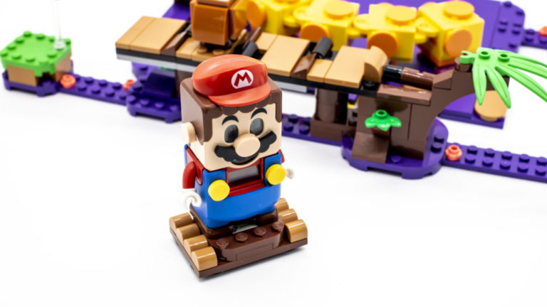 LEGO Super Mario 71383 Wiggler's Poison Swamp review