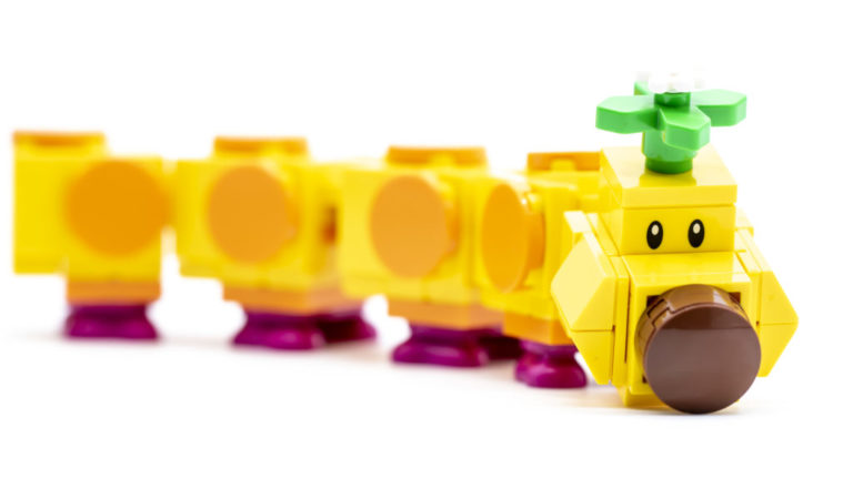 LEGO Super Mario 71383 Wiggler's Poison Swamp review