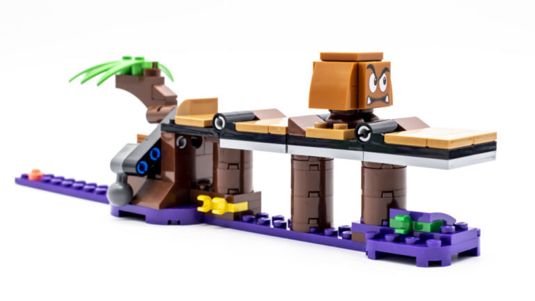 LEGO Super Mario 71383 Wiggler's Poison Swamp review