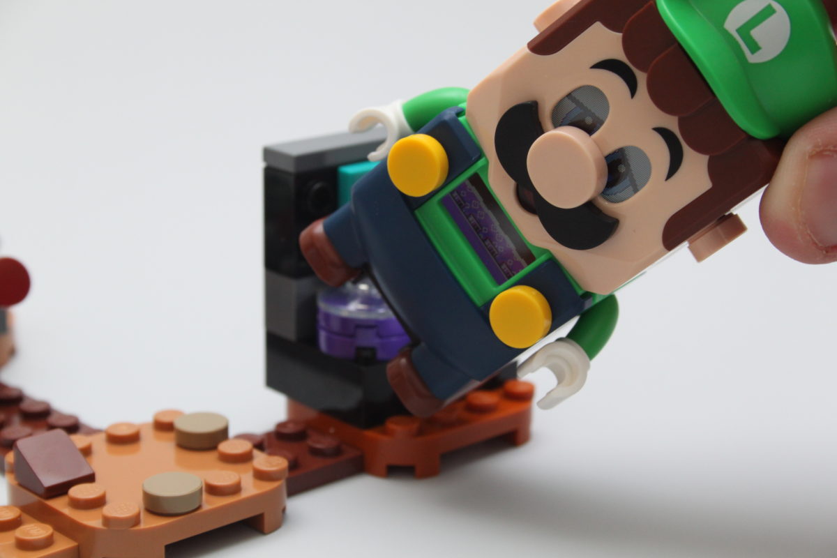 LEGO Super Mario 71397 Luigi’s Mansion Poltergust review