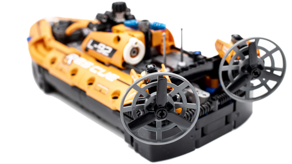 LEGO Technic 42120 Rescue Hovercraft review and gallery