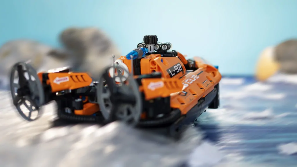 LEGO Technic 42120 Rescue Hovercraft review and gallery