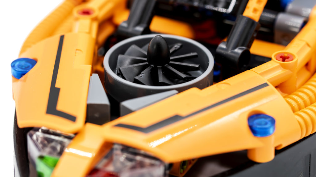 LEGO Technic 42120 Rescue Hovercraft review and gallery