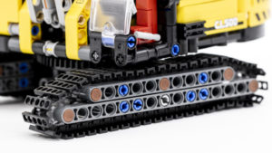 LEGO Technic 42121 Heavy-Duty Excavator review and gallery