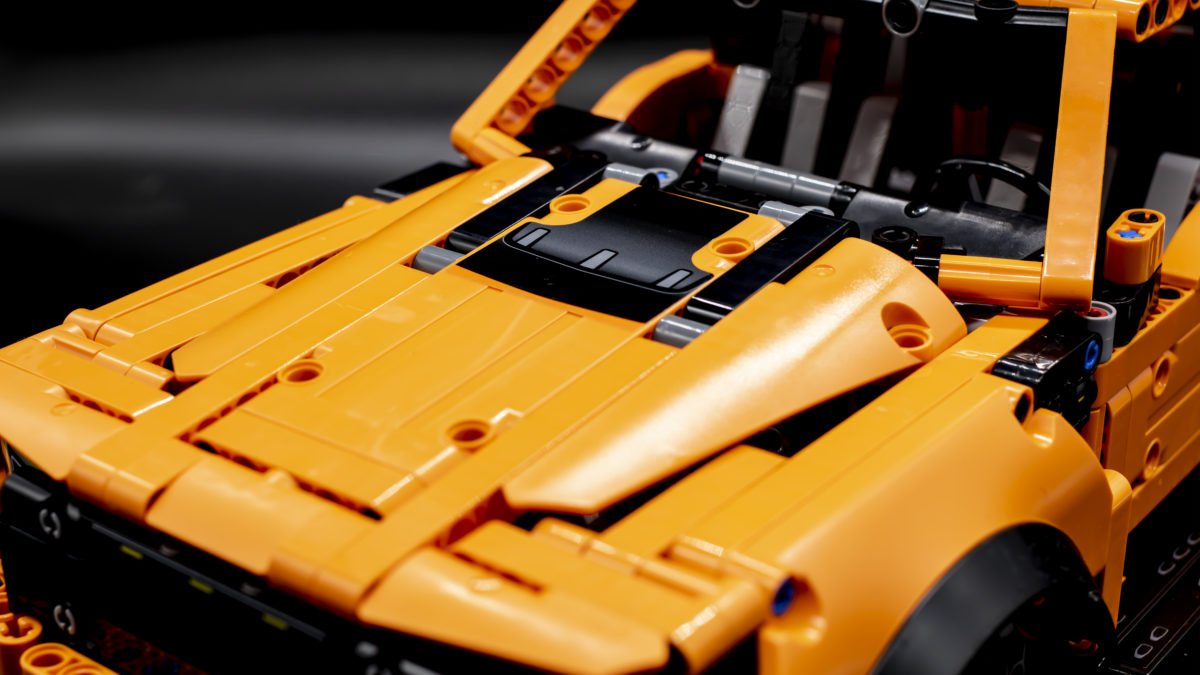LEGO Technic 42126 Ford F-150 Raptor review and gallery