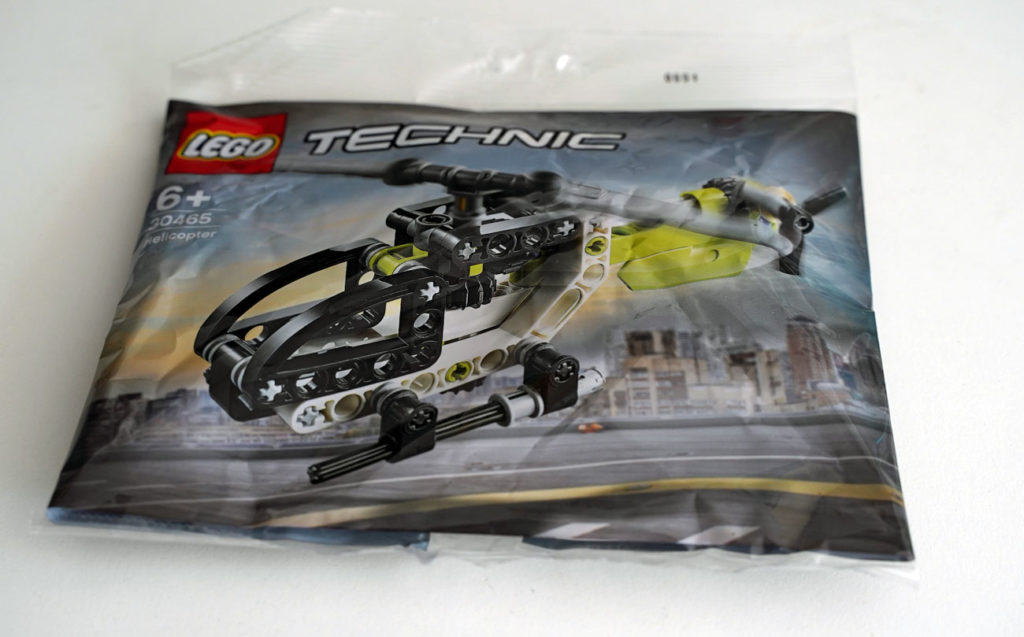 First issue of LEGO Technic magazine includes the theme’s first polybag ...