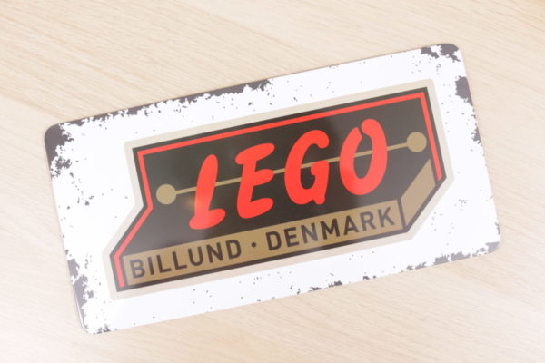 LEGO VIP Weekend retro tin gift-with-purchase full review